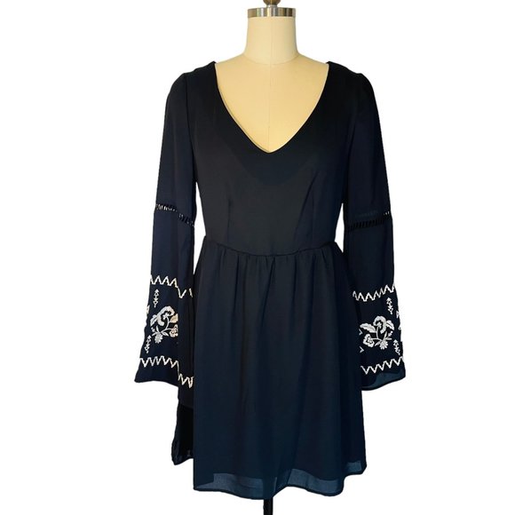 Stetson | Dresses | Stetson Black Western Dress Crepe Embroidered ...